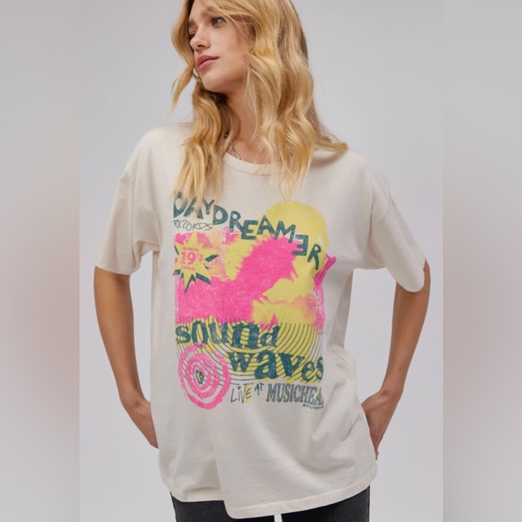 Daydreamer | Tops | Daydreamer Sound Waves Merch Tee | Poshmark